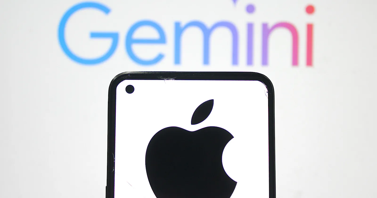 Apple Leans on Google’s Gemini for Next-Gen Siri Intelligence - DMedia ...
